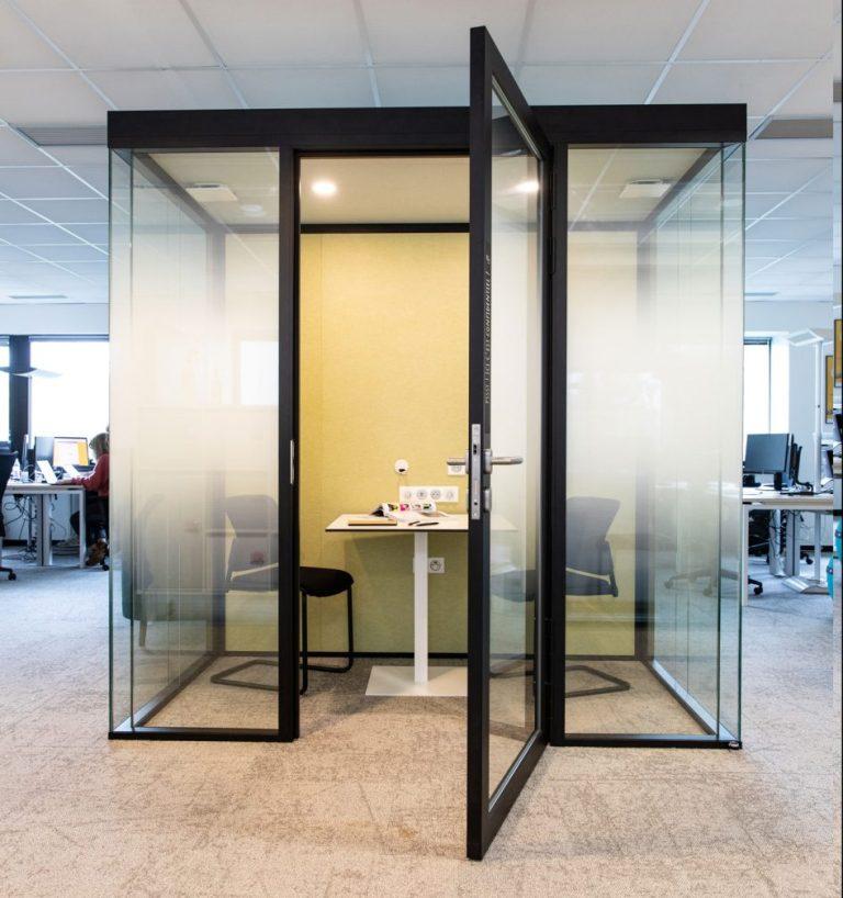 Box autonomes : espaces privés pour le travail partagé.